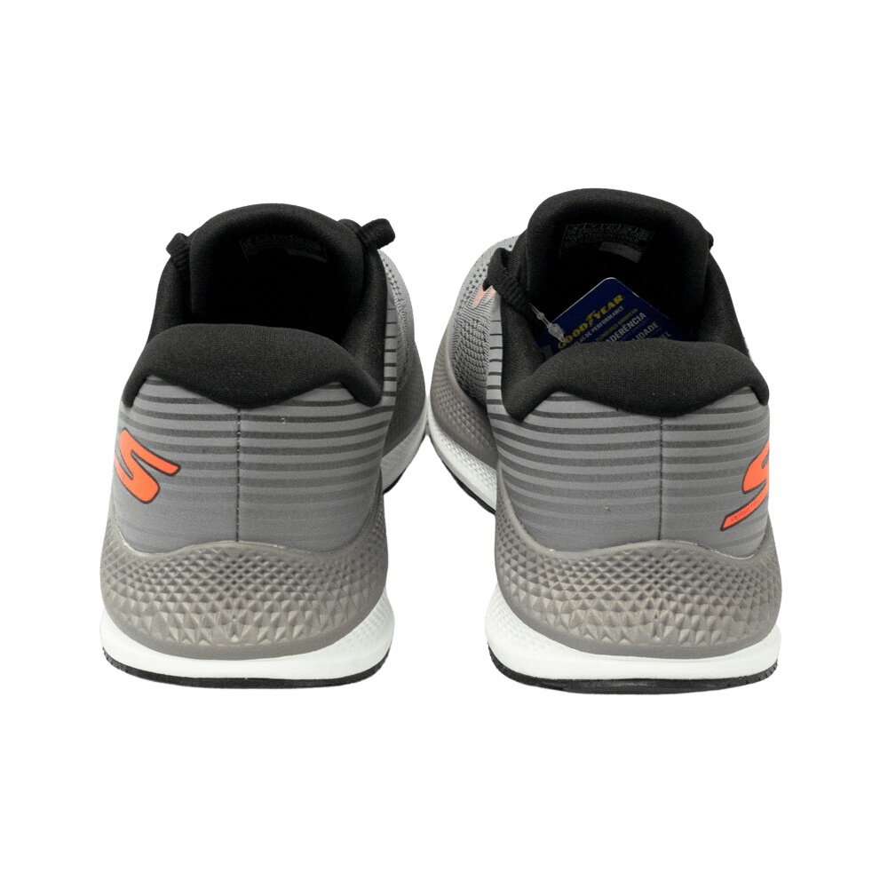 Tênis Skechers 246053 Go Run Persistence Carbon Infused Cinza - Islen ...